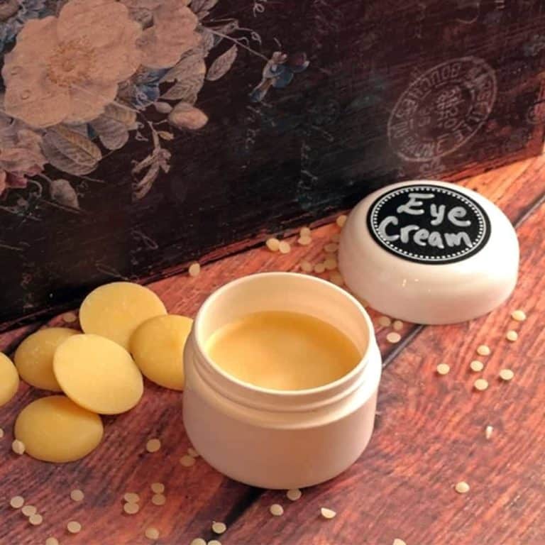 21 Effective Homemade Anti-Aging Serums & Anti-Wrinkle Cream Recipes