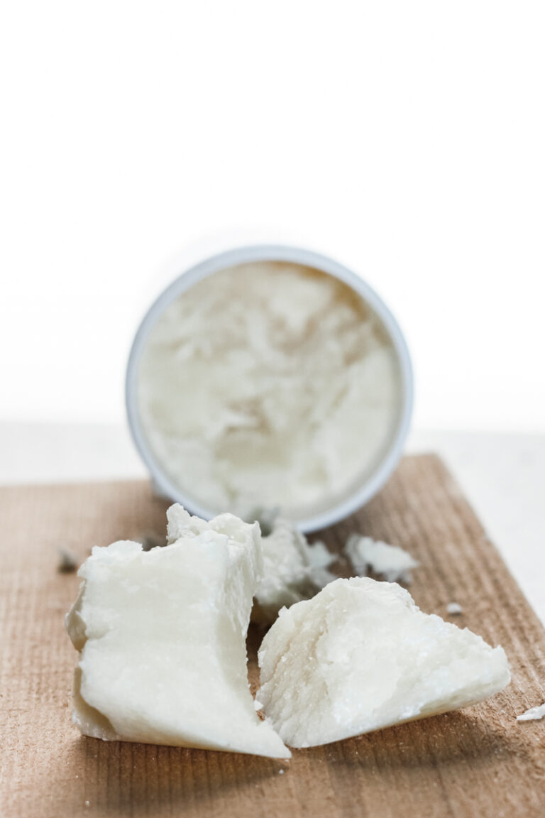 Murumuru Butter Benefits for Skin: How to Use, Where to Buy + DIY Recipes!